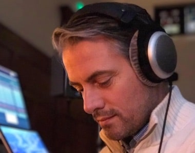 Dan Graham - PERSPECTIVE: A FORUM FOR FILM, TV, AND MEDIA COMPOSERS